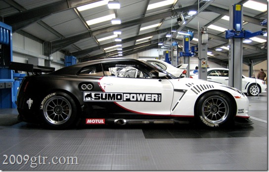 Sumo Power Open Day and GT1 Nissan GT-R - 2009gtr.com